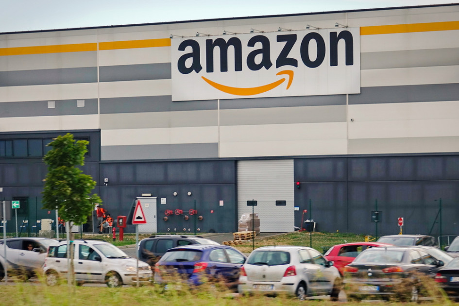 Amazon à nouveau au centre des critiques face aux plus petits commerces